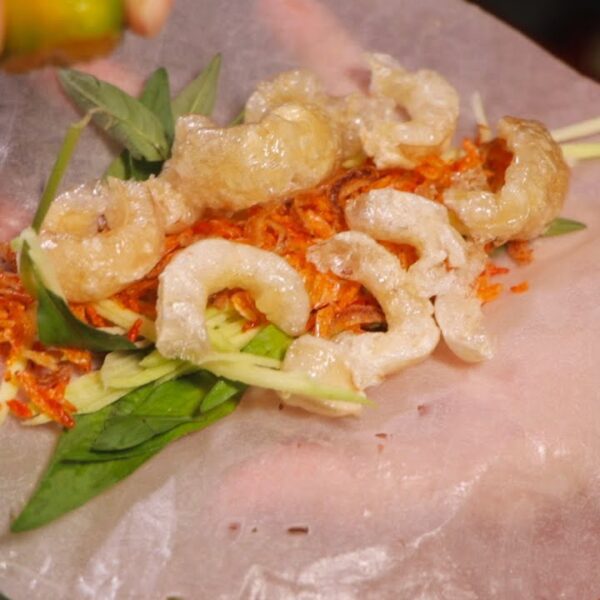 Bí quyết để da heo phồng to khổng lồ, giòn ngon vô đối - BepXua