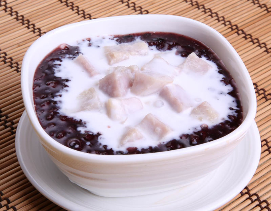 Học nấu chè nếp cẩm đơn giản, ngọt thanh - BepXua